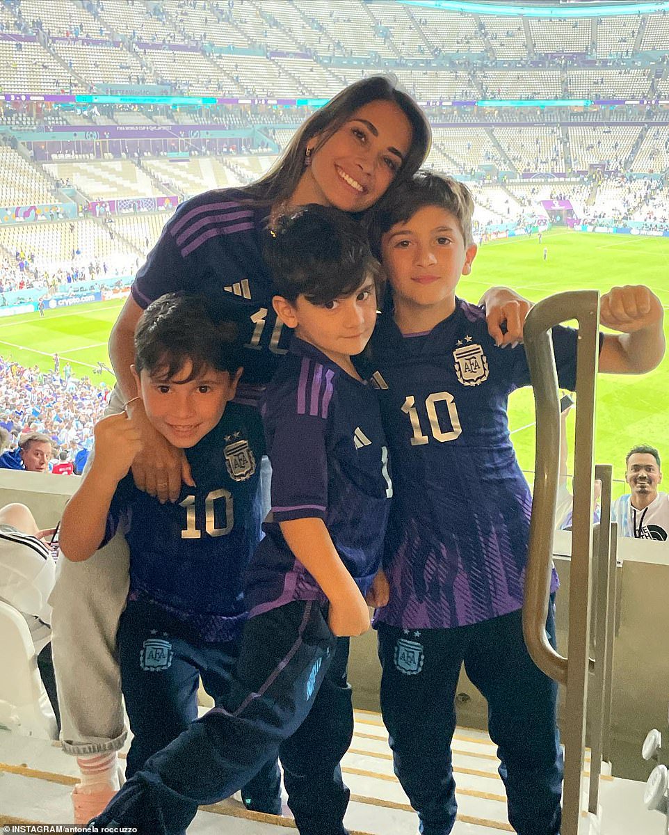 Antonella Roccuzzo brought her three kids to watch Lionel Messi and ...