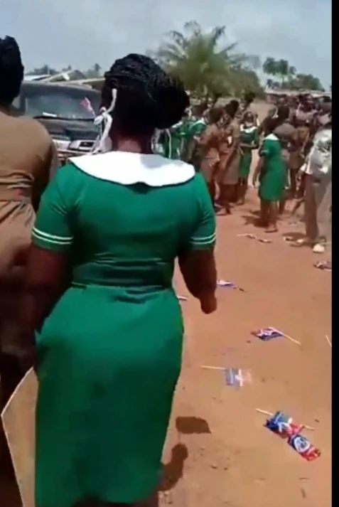 Sad As Disappointed Ghanaian Nurses Captured On Camera Throwing Npp Flags And Hooting At