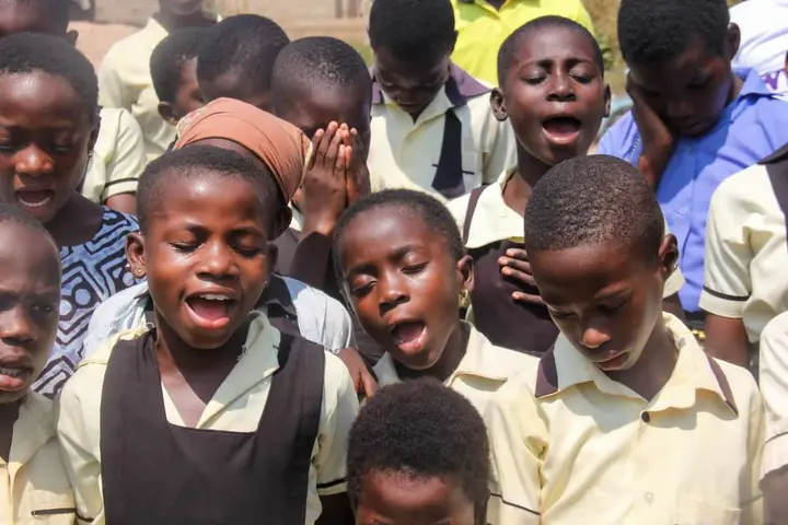 Gospel Musician, Ama Asare Annancy, Puts Smiles On The Faces Of These ...