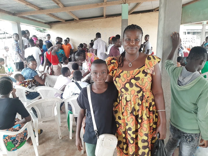 Carte CMU : le chef de protocole de la Première dame fait bouger les ...